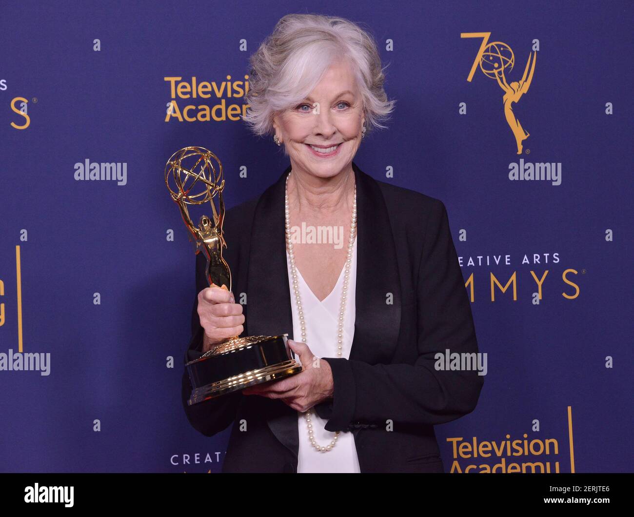 Christina Pickles, gagnante d'une actrice exceptionnelle dans une ...