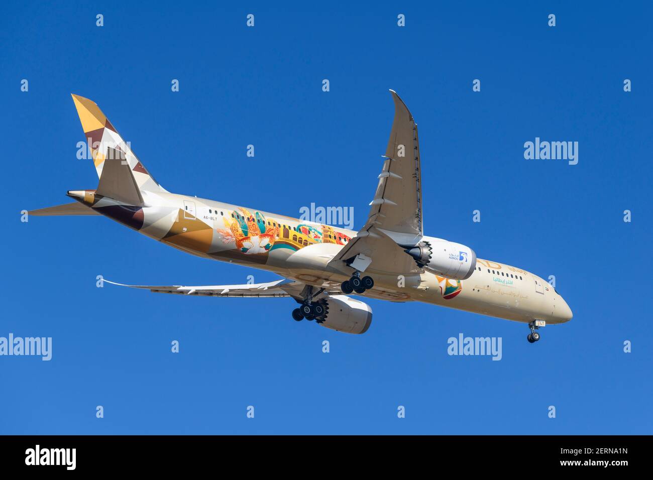 Etihad boeing 787 dreamliner Banque de photographies et d’images à ...