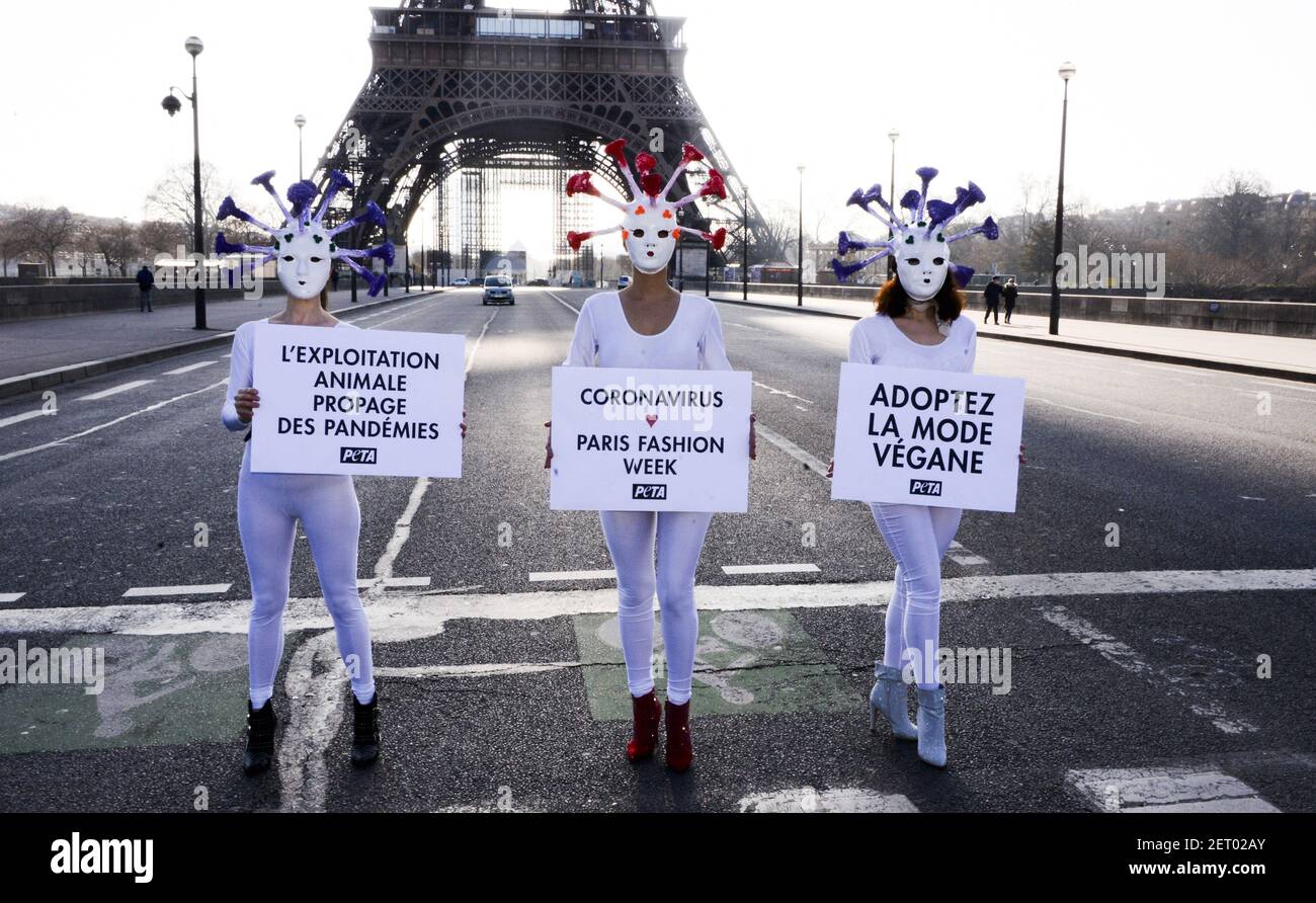 Paris, France. 1er mars 2021. Le groupe d'activistes PETA a organisé ...