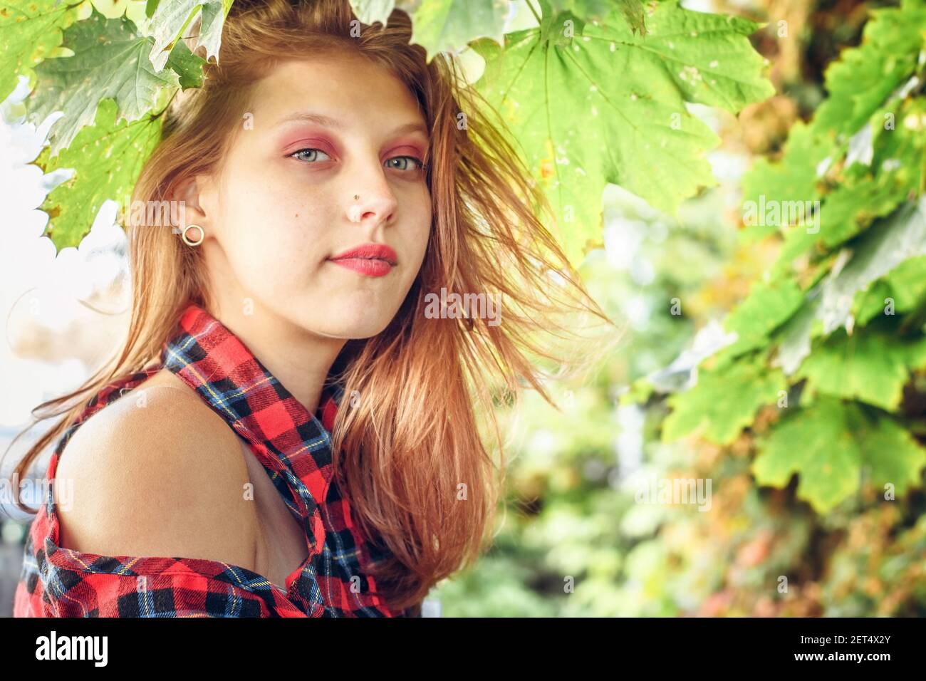 Belle fille de 16 ans Banque de photographies et d’images à haute ...