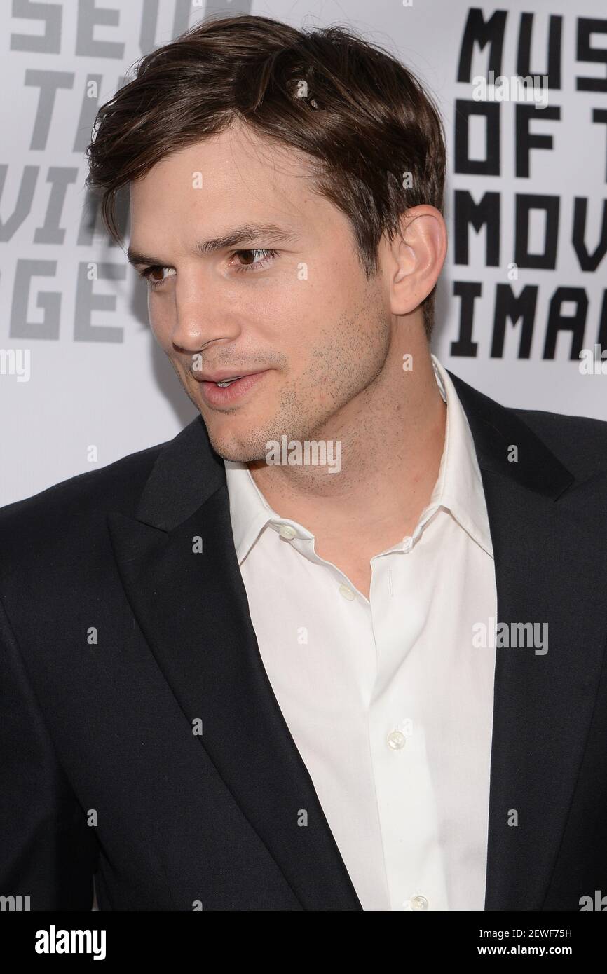 L'acteur Ashton Kutcher assiste au musée de l'image en mouvement en l ...