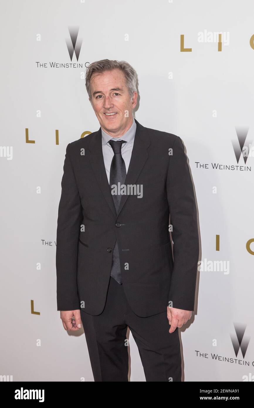 L'écrivain Luke Davies assiste à la première « Lion » de New York au ...