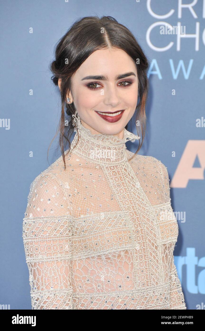 Lily Collins à la 22e édition du prix du choix des critiques annuel qui ...