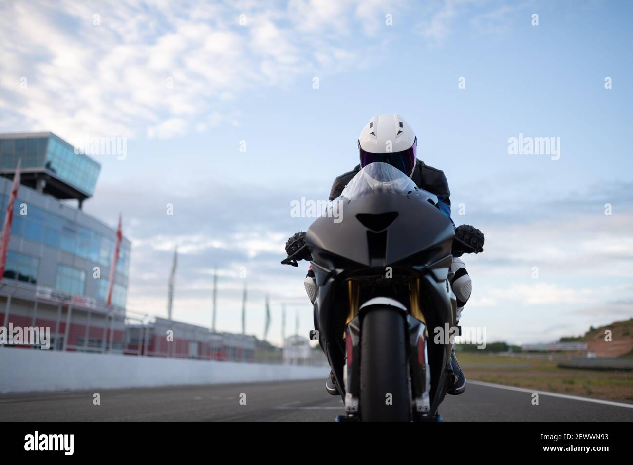 Piste de course de moto Banque de photographies et d’images à haute ...