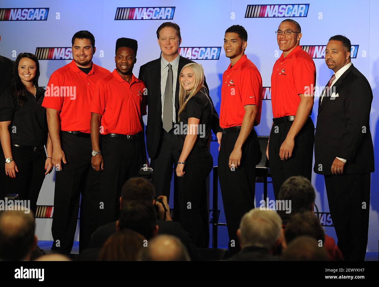 De gauche à droite, 2015 NASCAR Drive for Diversity, Kenzie Ruston ...