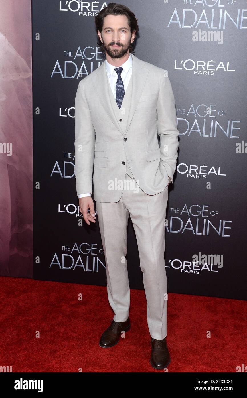 L'acteur Michiel Huisman participe à la première de 'The Age of Adaline ...