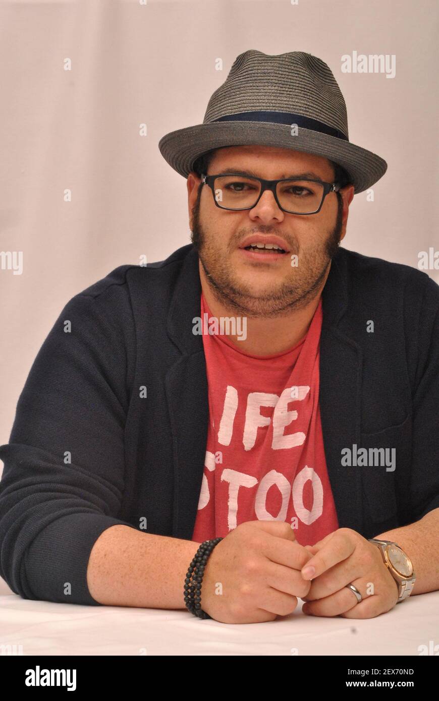 Josh Gad à la conférence de presse de l'association Hollywood Foreign ...