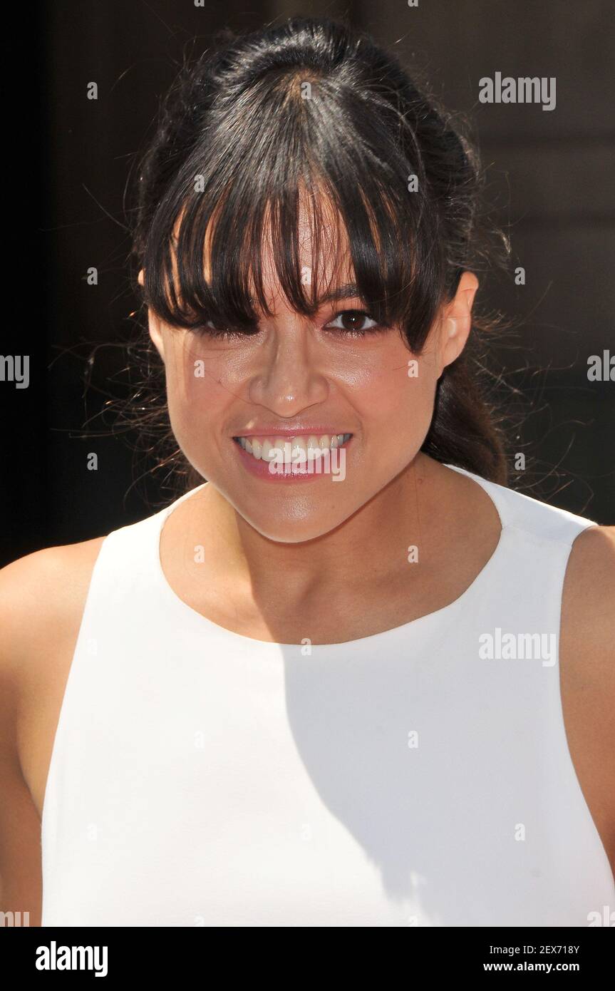 Michelle Rodriguez arrive à la première mondiale « Fast & Furious ...