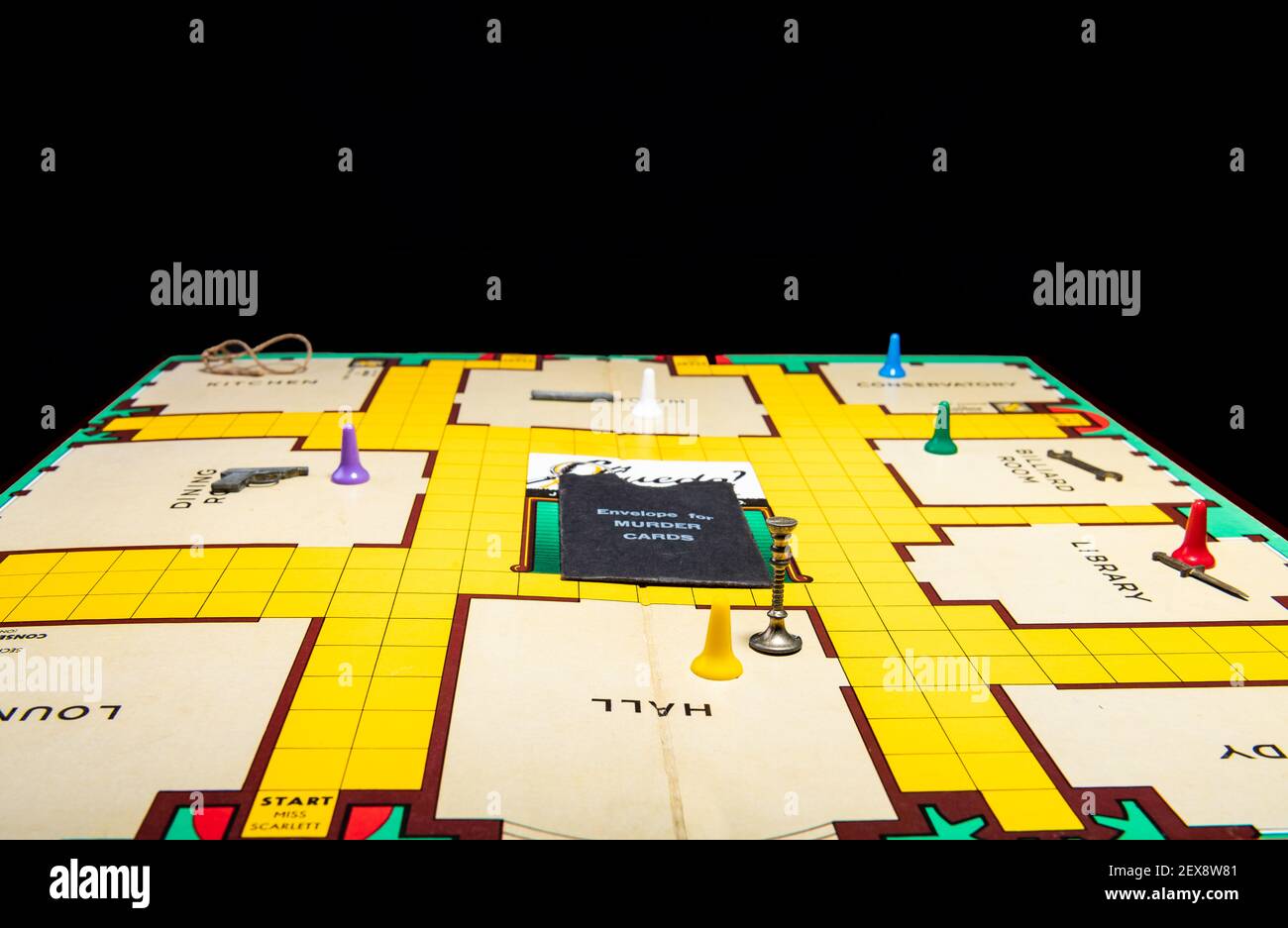 Cluedo gun Banque de photographies et d’images à haute résolution - Alamy