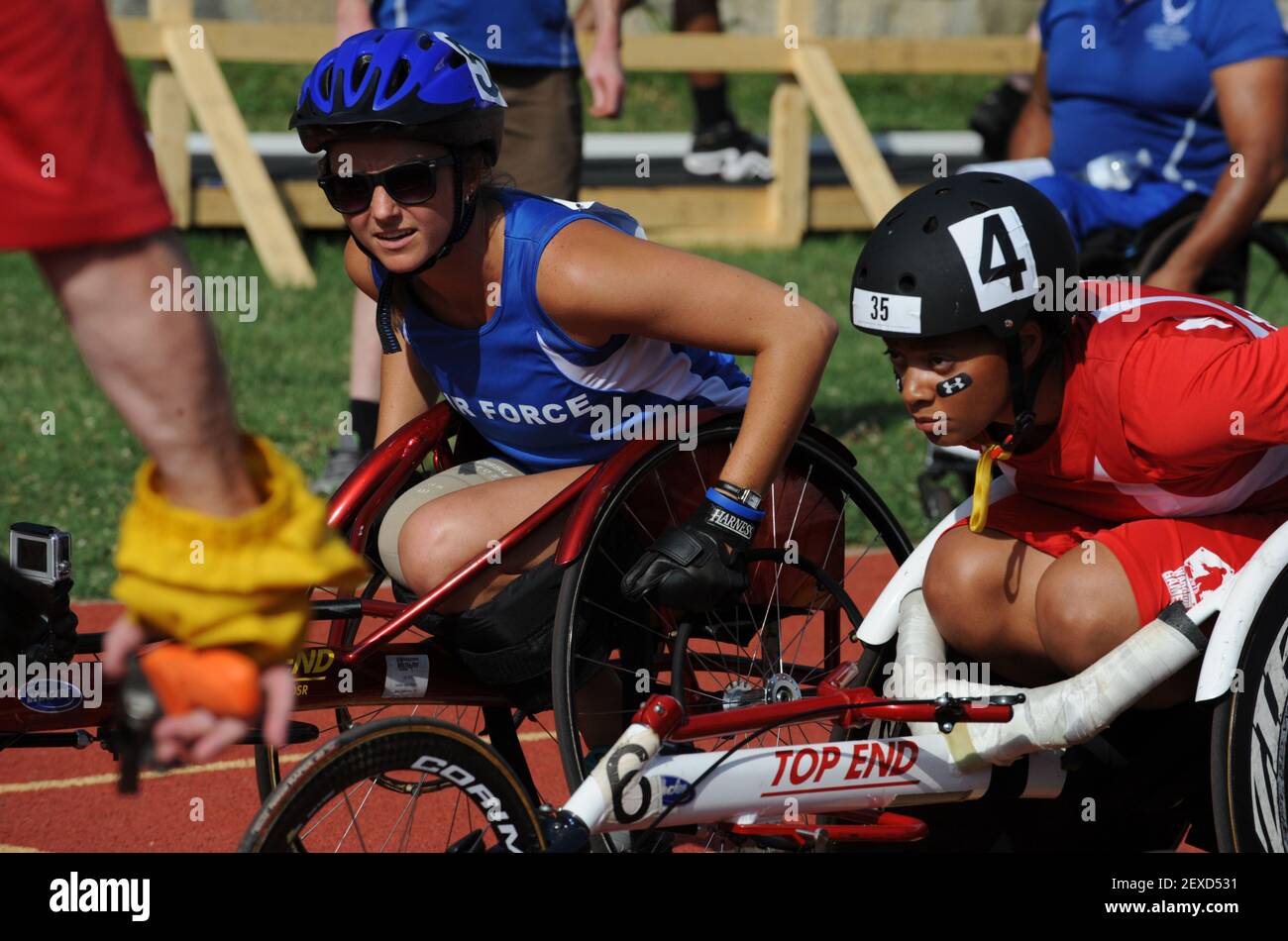 Le capitaine Christy Wise, un athlète guerrier blessé de l'Armée de l ...