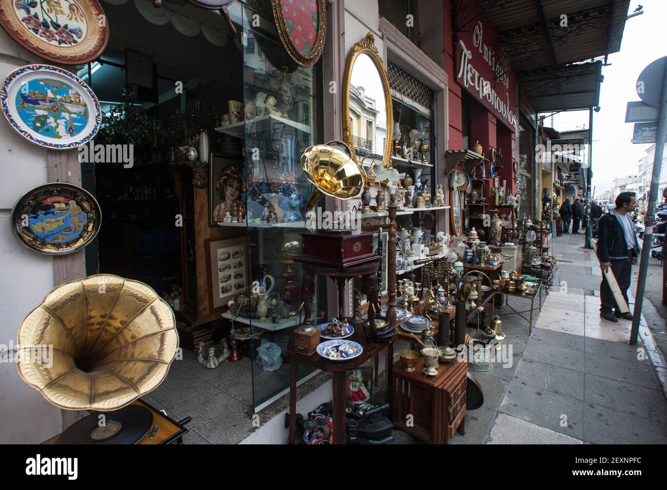 ATHÈNES, GRÈCE - 24 MARS 2014 - photos des principaux quartiers de la ...