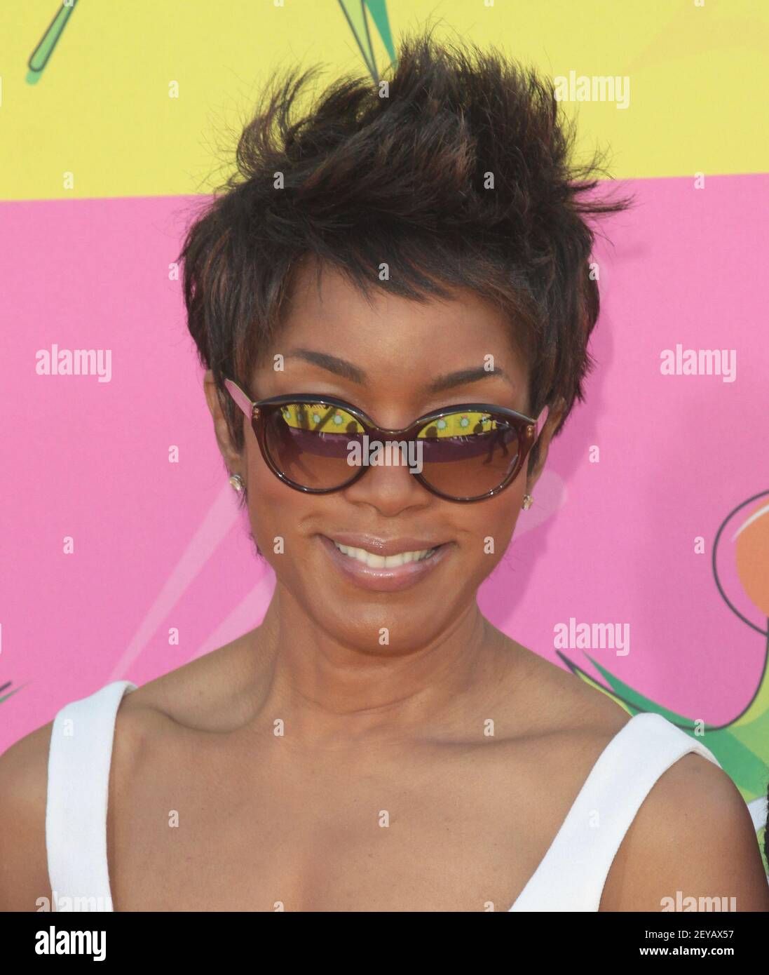 Angela bassett and kids Banque de photographies et d’images à haute ...