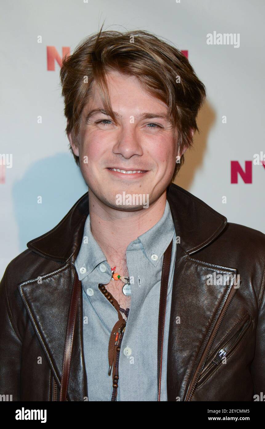 14 mai 2013 - Hollywood, Californie - Taylor Hanson. NYLON et Onitsuka ...