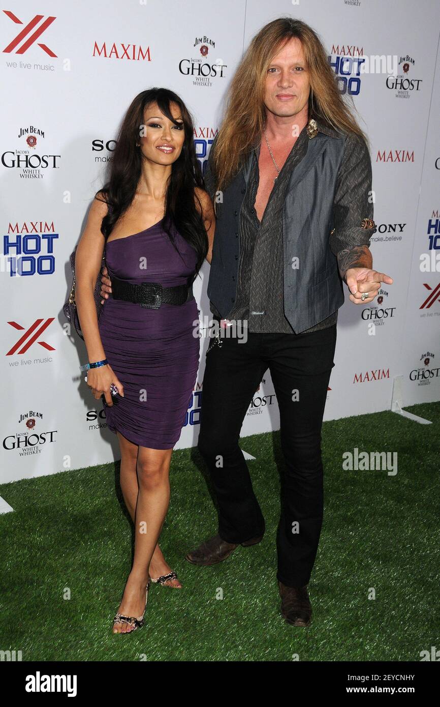Sebastian bach and minnie gupta Banque d'image et photos - Alamy