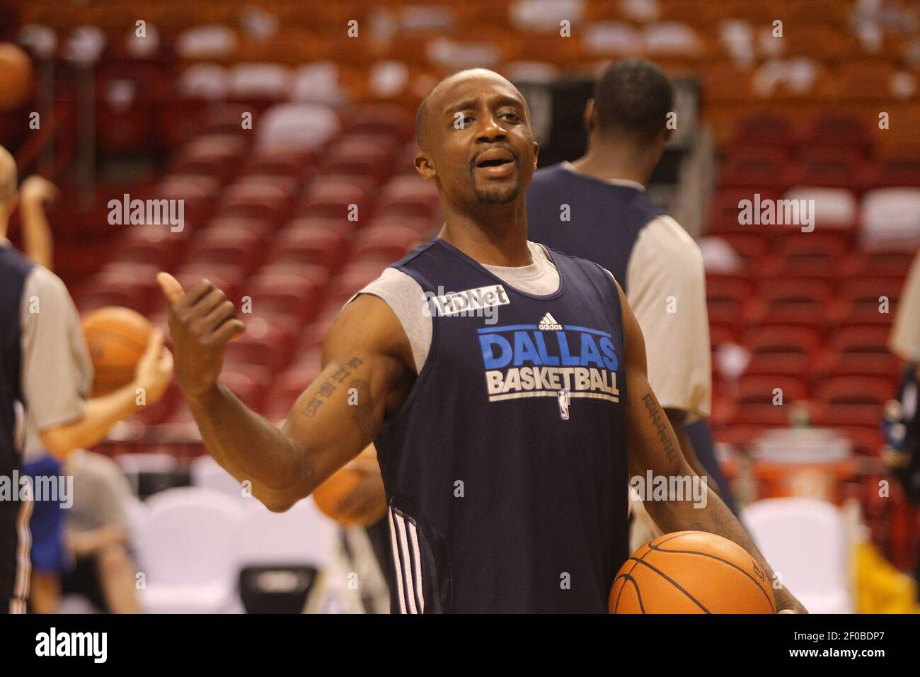 Jason Terry, du Dallas Mavericks, se rend au tribunal pendant la ...