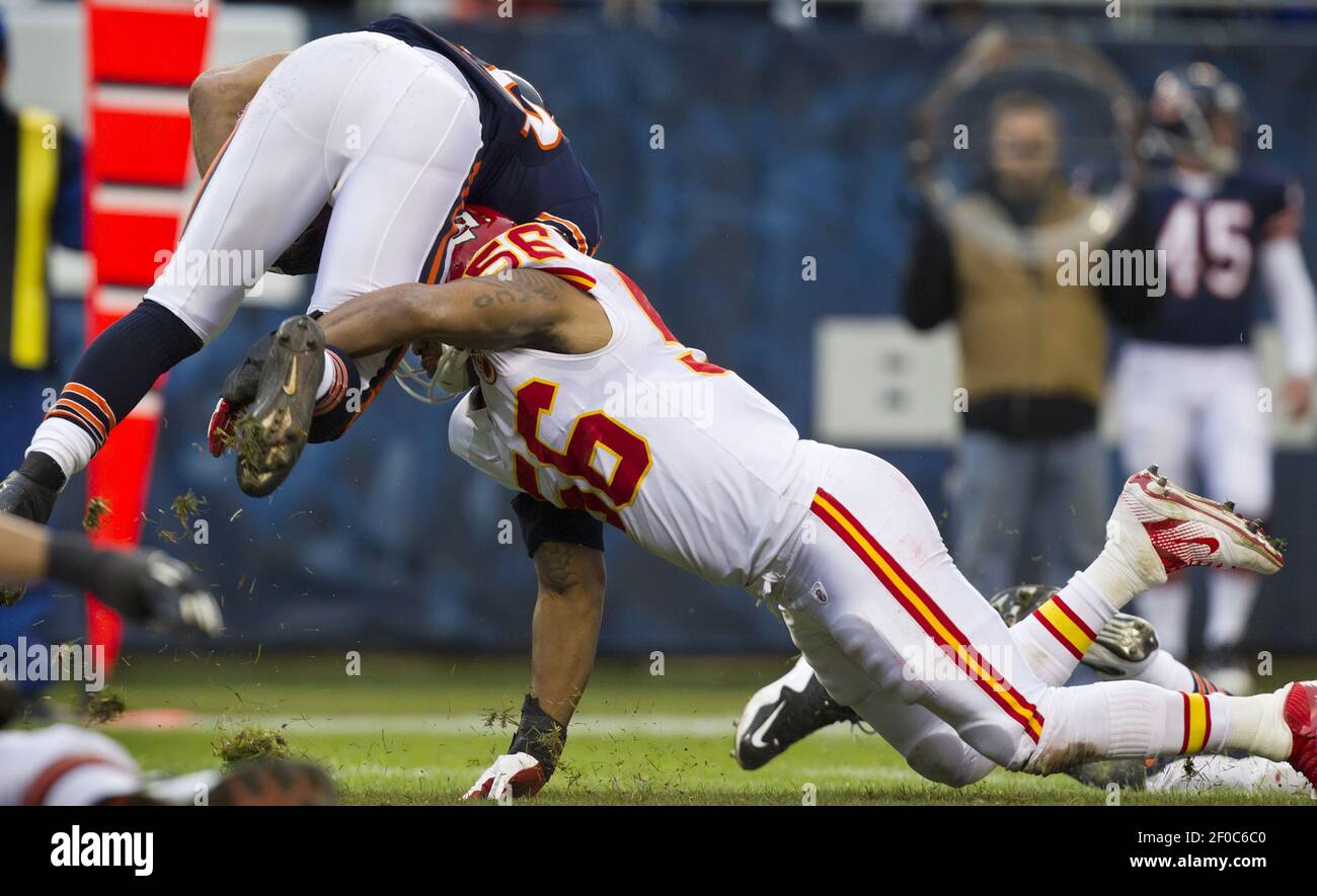 Kansas City Chiefs Inside linebacker Derrick Johnson (56) a frappé des ...
