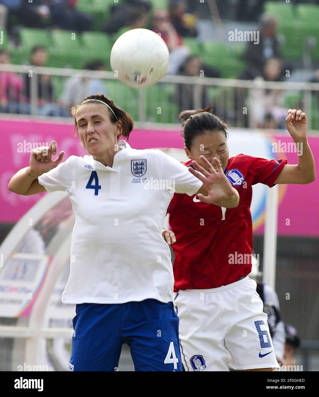 19 octobre 2010 - Suwon, Corée du Sud - Yu Ji-eun, joueur sud-coréen ...