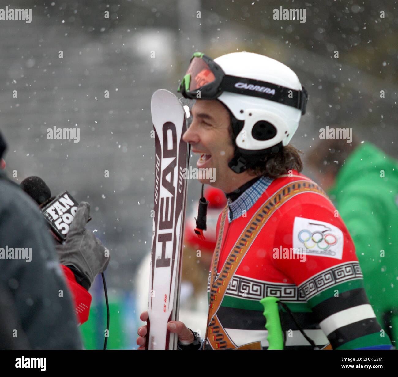 Hubertus von Hohenlohe, 51 ans du Mexique, a participé au slalom géant masculin&apos à Whistler ...