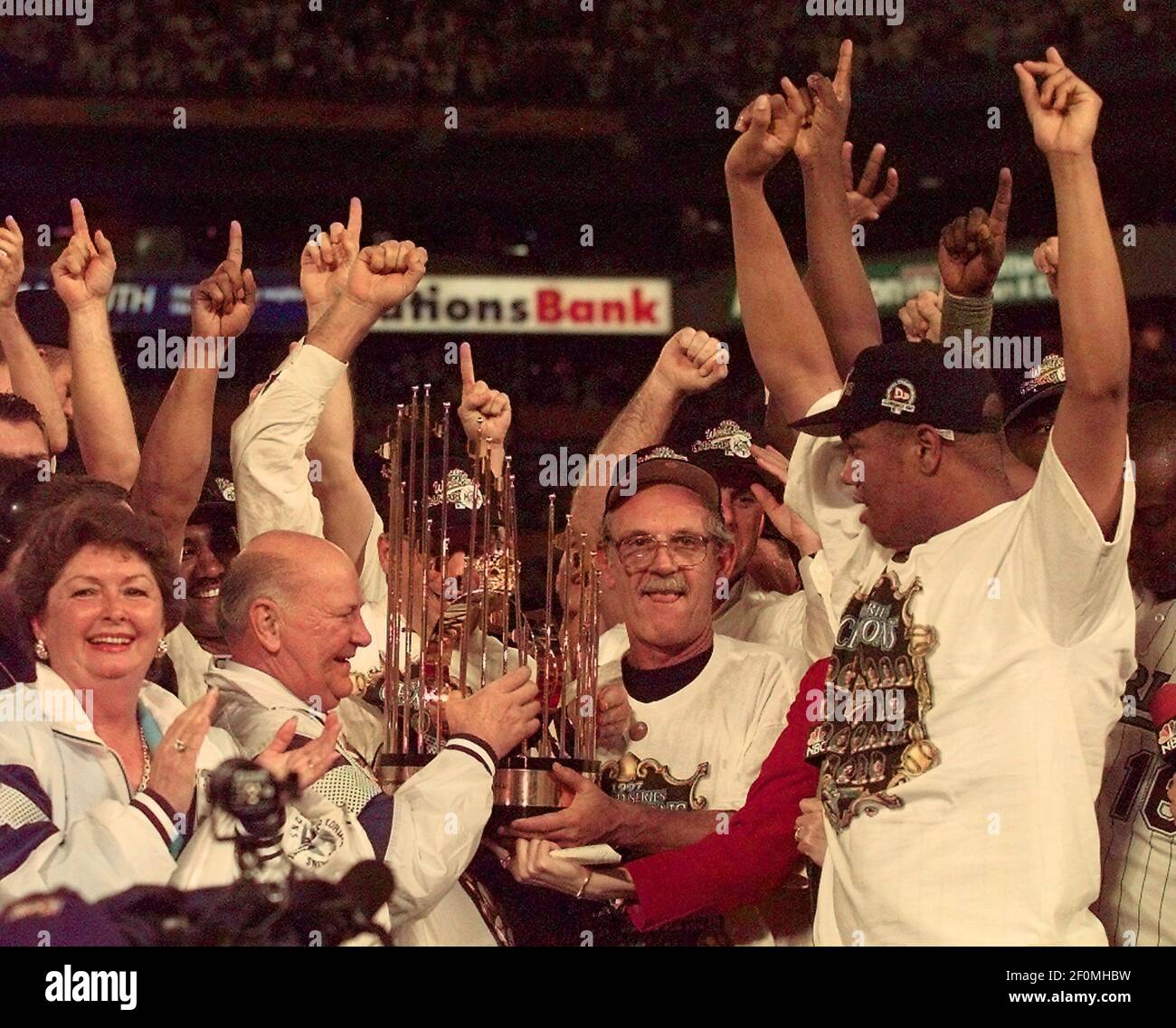 World Series Game 7 Florida Marlins vs Cleveland Indians au Pro Player ...