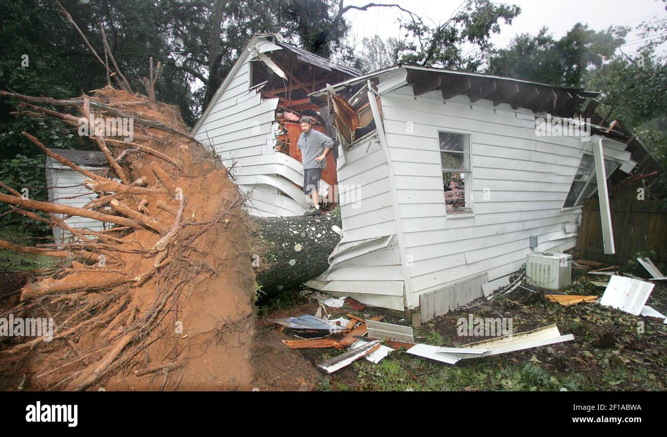 KRT US NEWS STORY SLUGGED: WEA-JEANNE KRT PHOTOGRAPHIE DE MARK ...