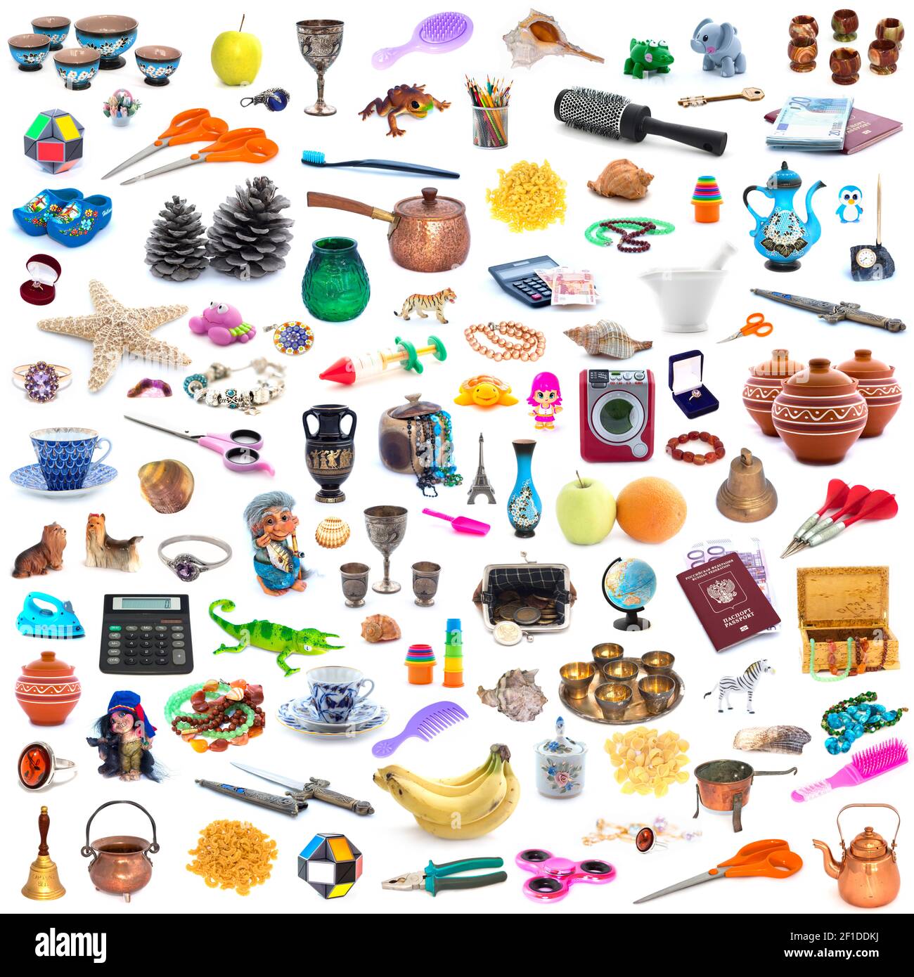 La grande collection de différents objets isolés sur fond blanc. Pleine ...