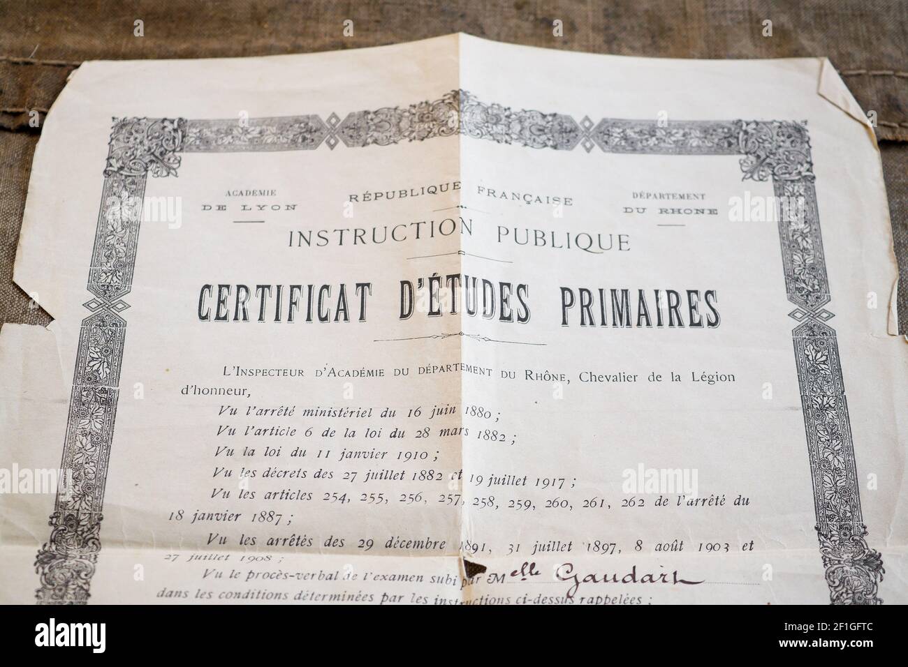 Diplom est Banque de photographies et d’images à haute résolution - Alamy