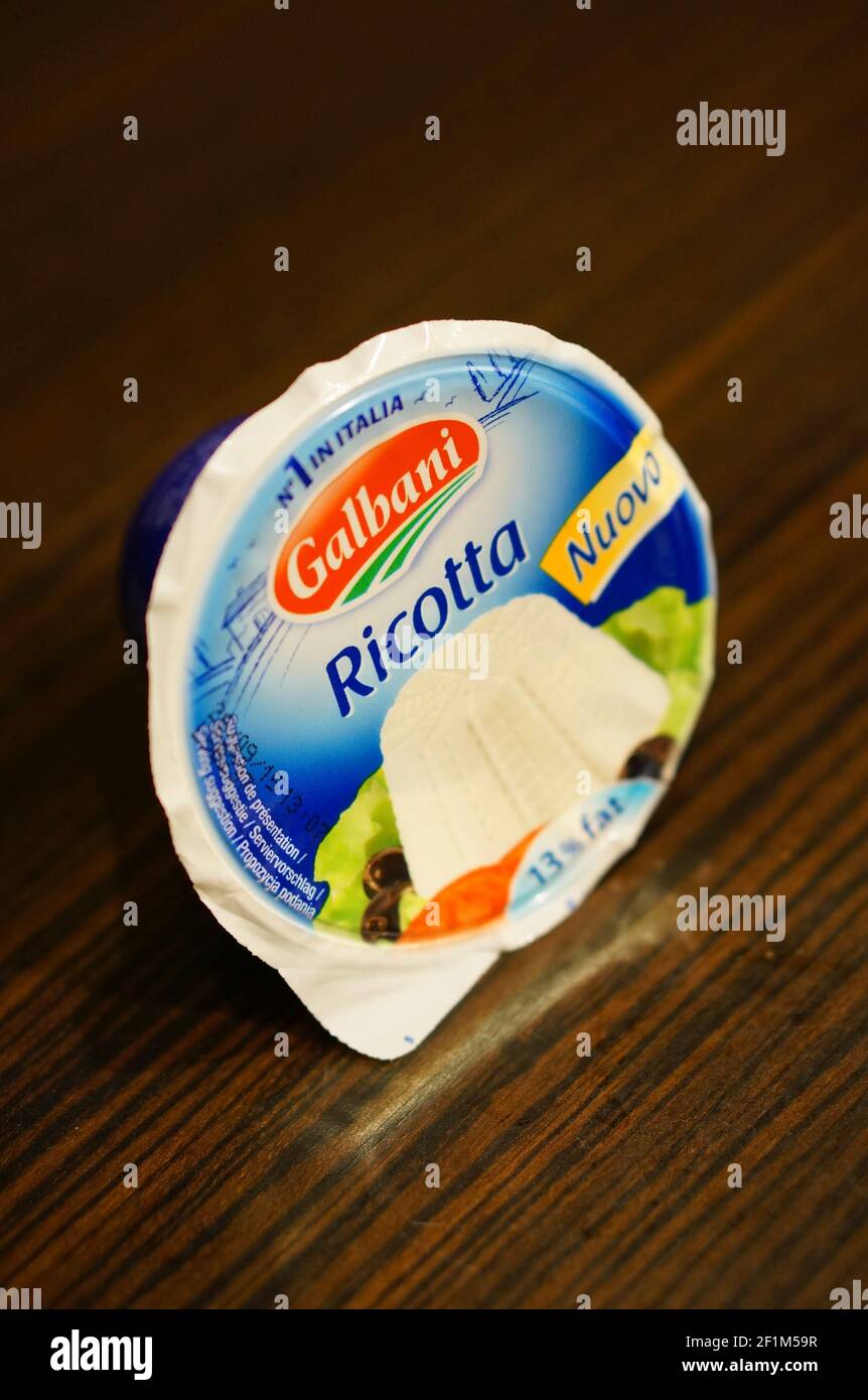 Pack de ricotta Banque de photographies et d’images à haute résolution ...