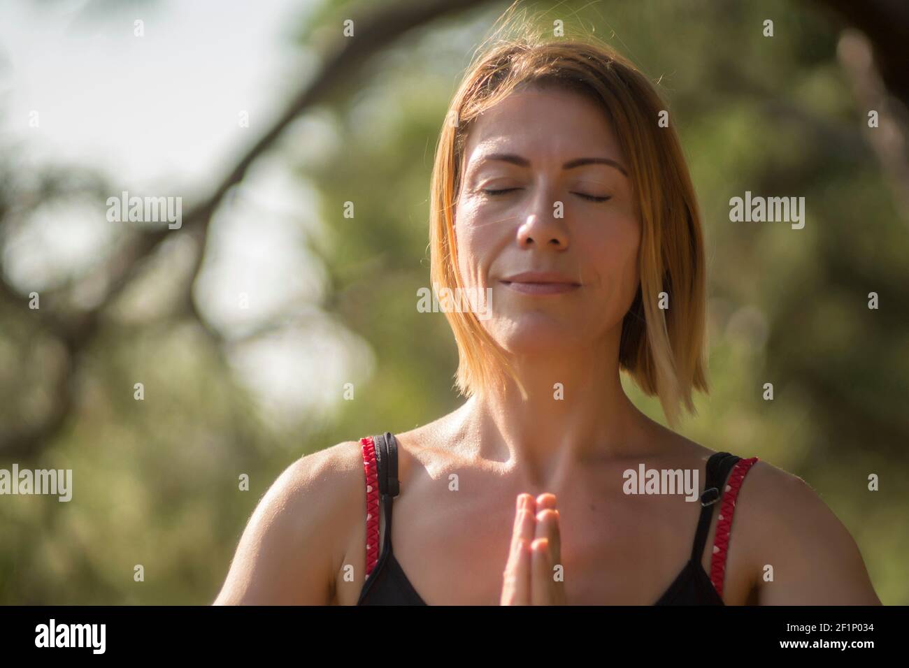 Position zen Banque de photographies et d’images à haute résolution - Alamy