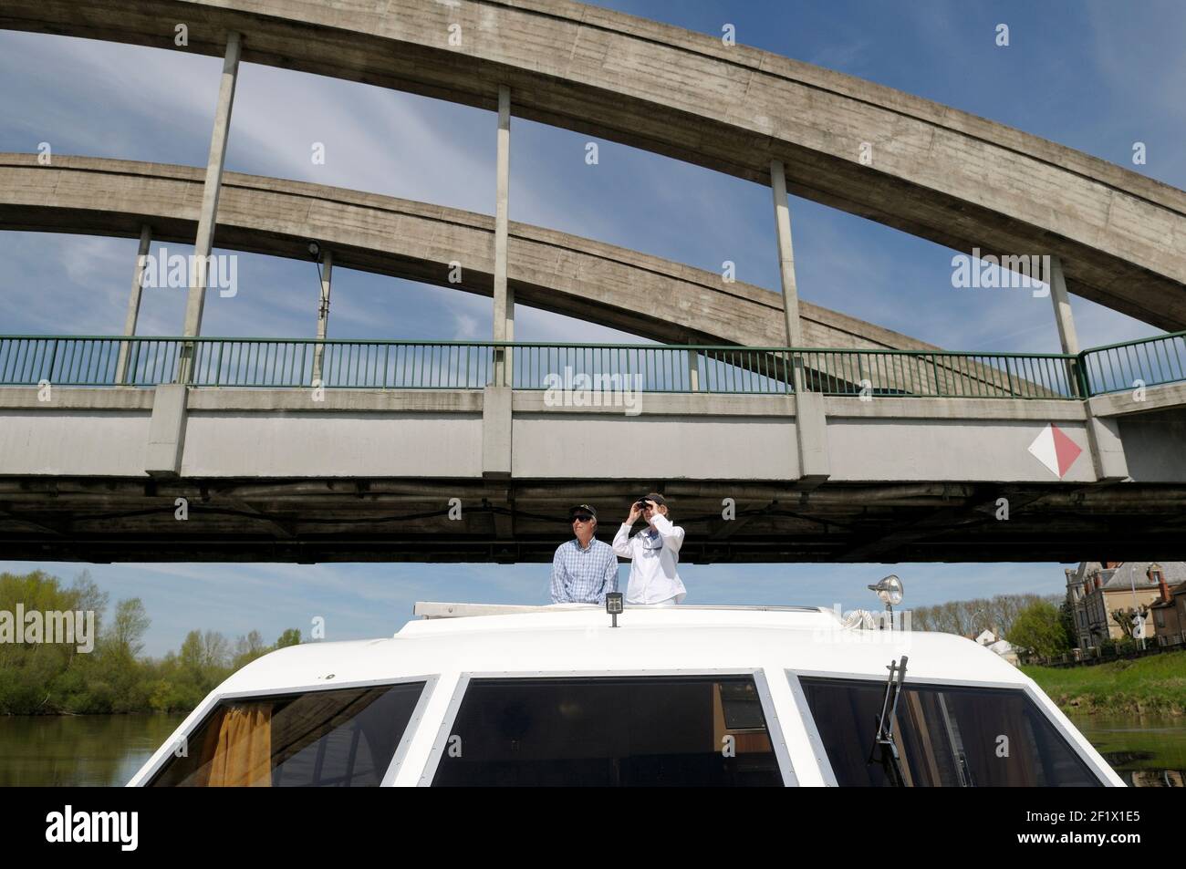 Pont de la jonction, D978A, Décize, Nièvre, Bourgogne, France Photo ...
