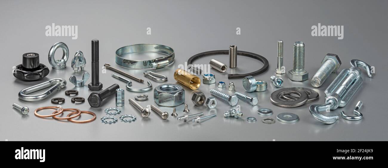 Différents types de boulons métalliques, d'écrous, de vis, de crochets ...