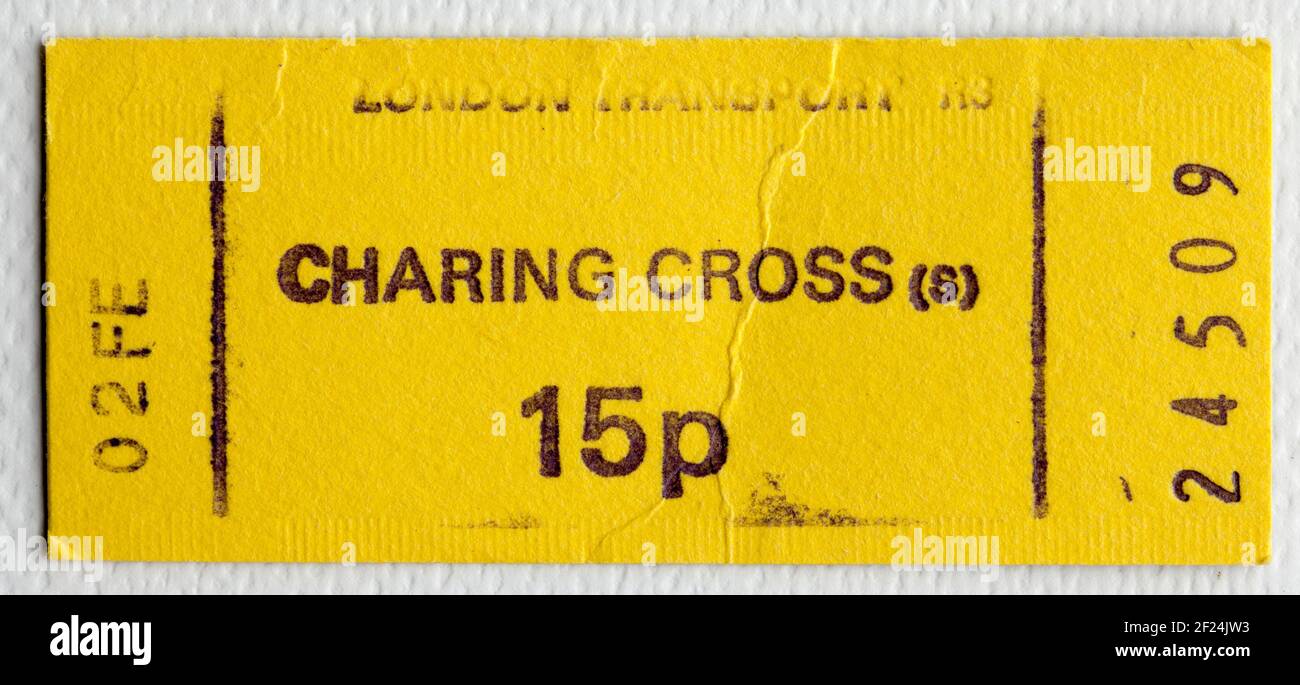 Vieille croix charing Banque de photographies et d’images à haute ...