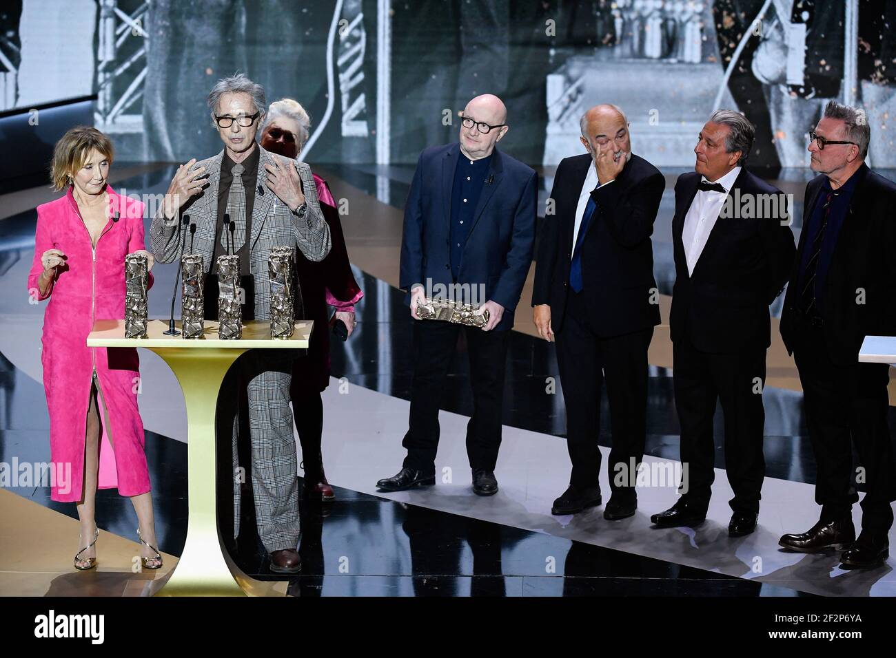 Josiane balasko and thierry lhermitte Banque de photographies et d ...