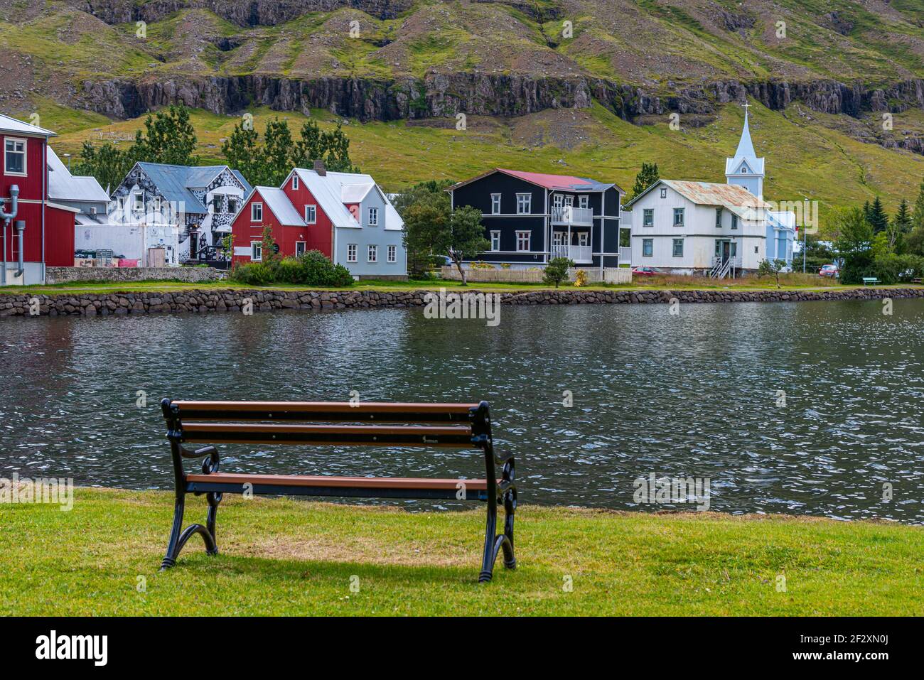 Port de fjord est islande Banque de photographies et d’images à haute ...