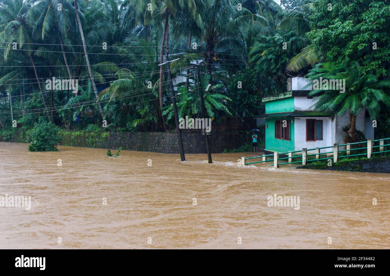 Les inondations du kerala Banque de photographies et d’images à haute résolution - Alamy