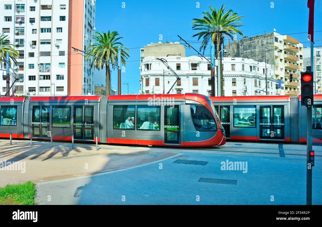 Casablanca tramway Banque de photographies et d’images à haute ...