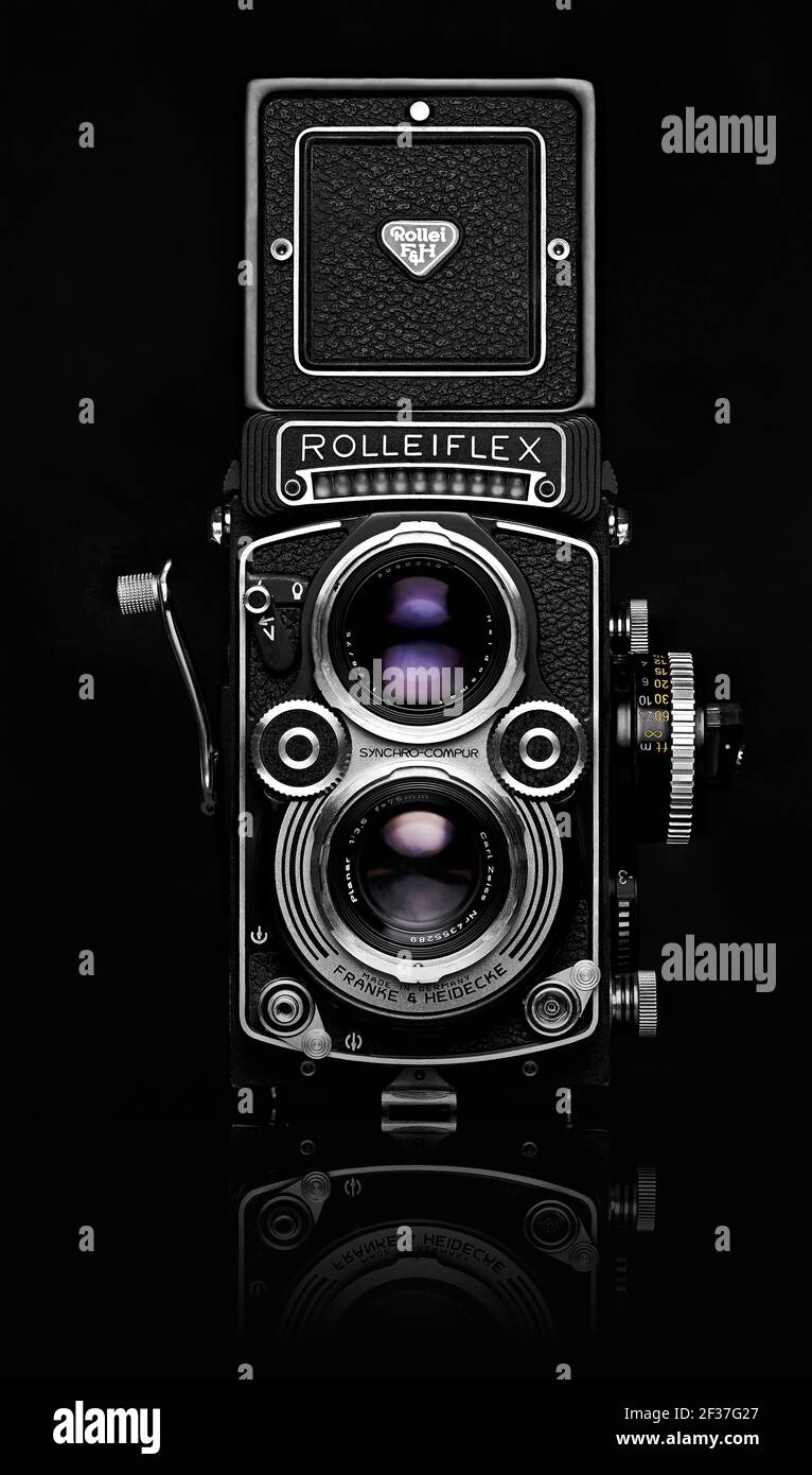 Rolleiflex photographer Banque de photographies et d’images à haute résolution - Alamy