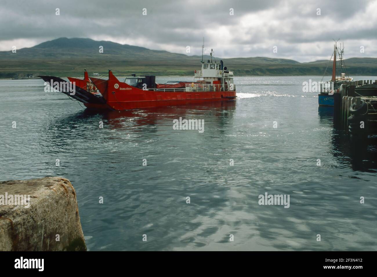 Islay ferry Banque de photographies et d’images à haute résolution - Alamy