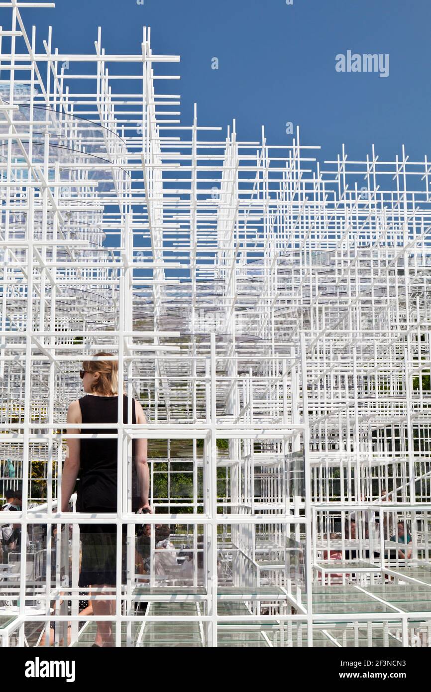 Trellis structure Banque de photographies et d’images à haute ...