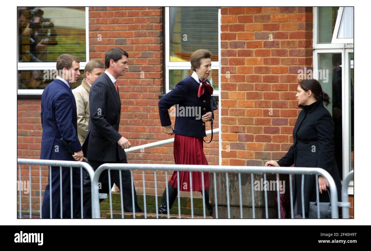La princesse Anne arrive au tribunal de la magistrature de Slough avec ...