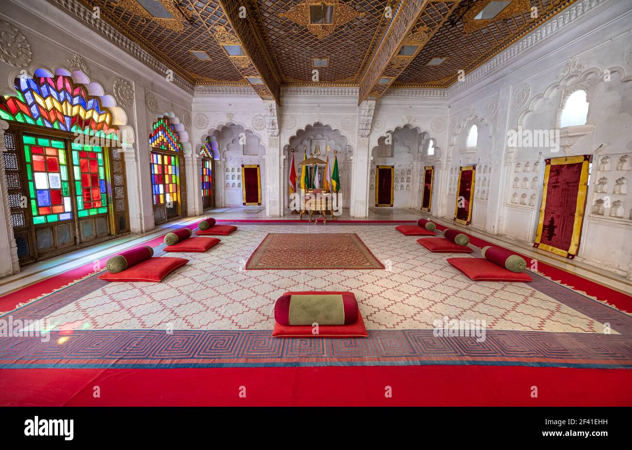 Raj mahal palace Banque de photographies et d’images à haute résolution ...
