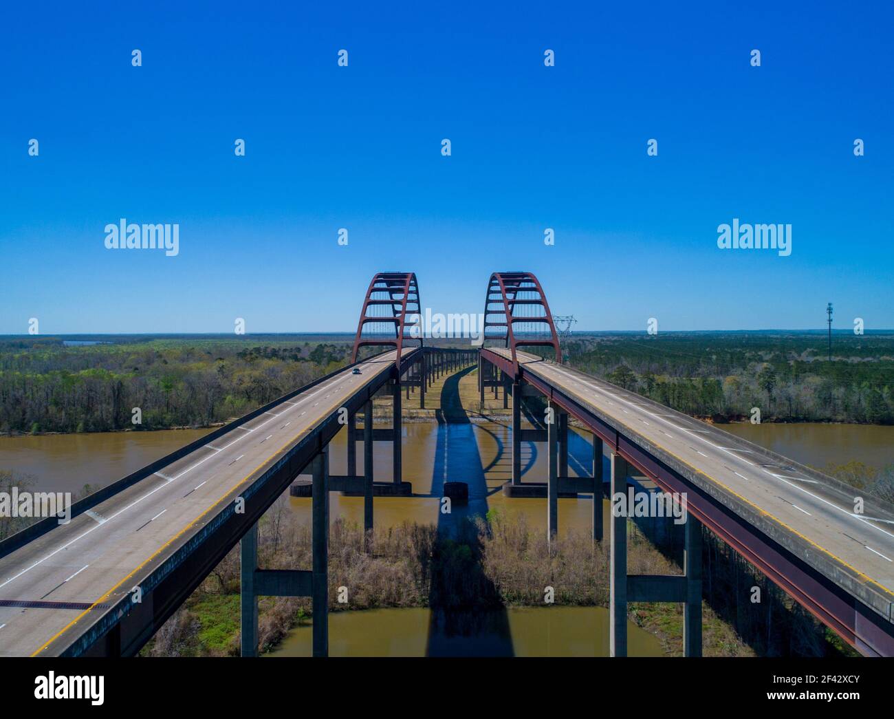 Pont de dolly parton Banque de photographies et d’images à haute résolution - Alamy