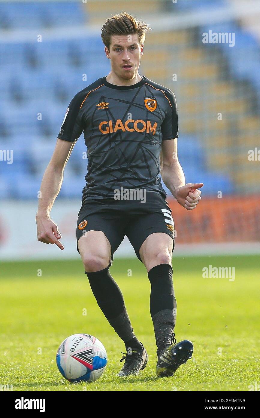 Le Reece Burke de Hull City pendant le match de la Sky Bet League One ...