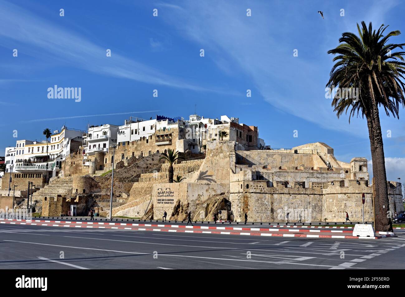 Tanger morocco hotel continental Banque de photographies et d’images à ...
