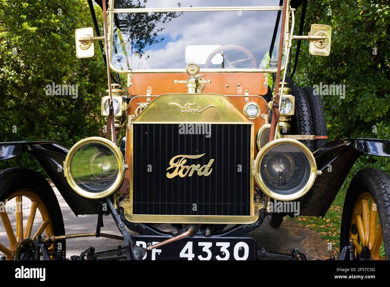 Ford t radiator grill Banque de photographies et d’images à haute ...