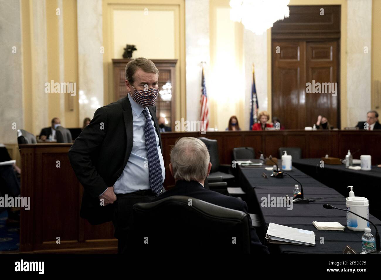 Le sénateur américain Michael F. Bennett (démocrate du Colorado) s ...