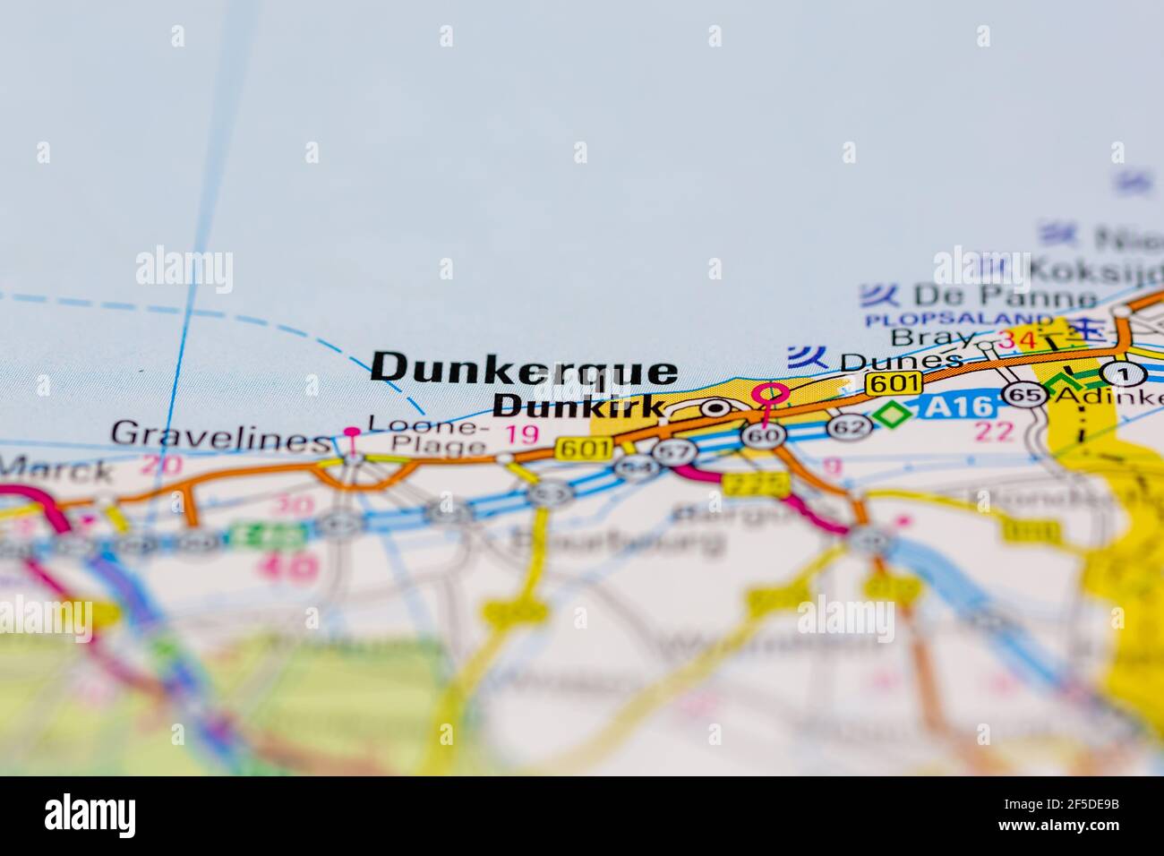 Dunkerque et ses environs sont indiqués sur une carte de la géographie ...