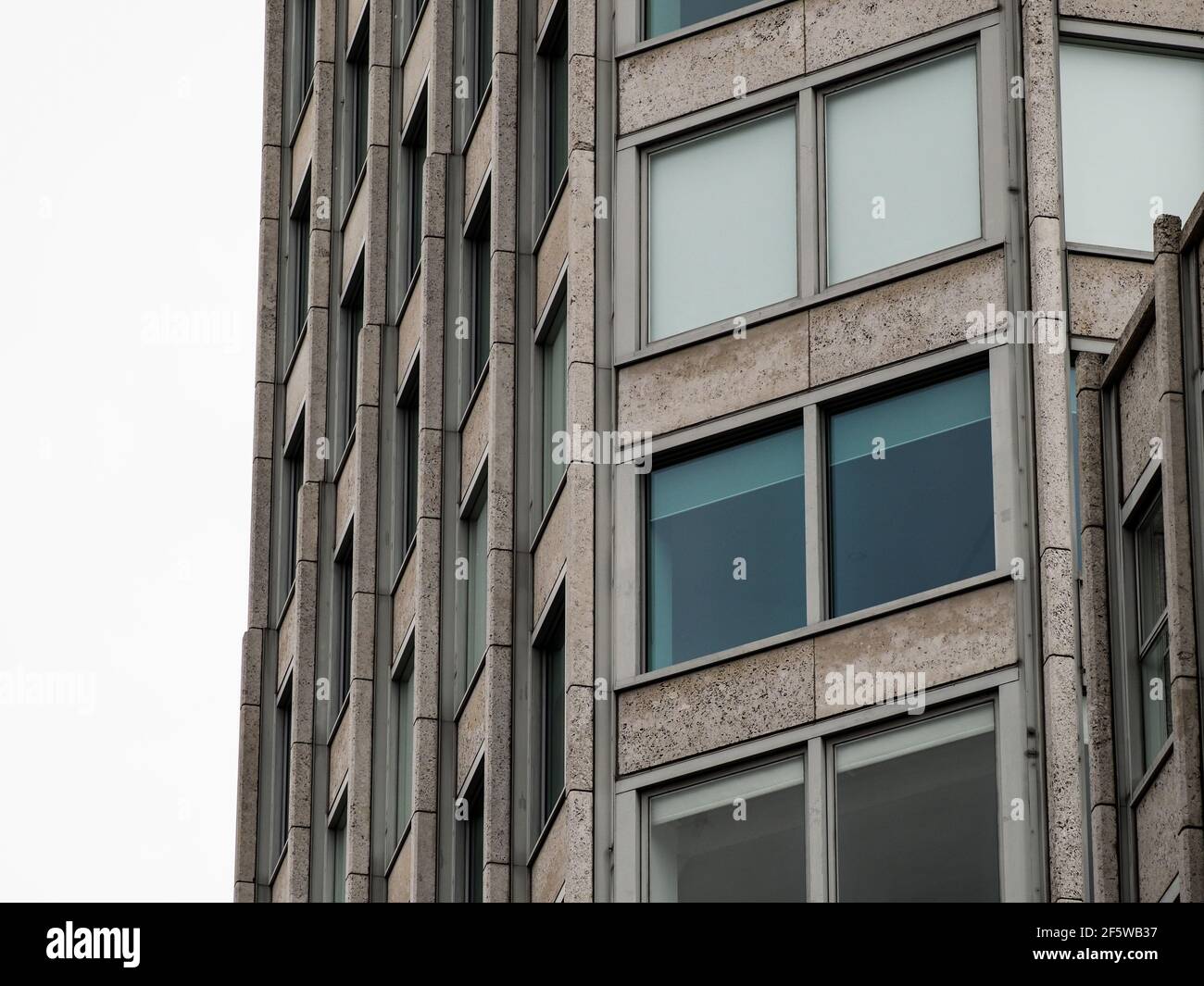 The economist building london Banque de photographies et d’images à ...
