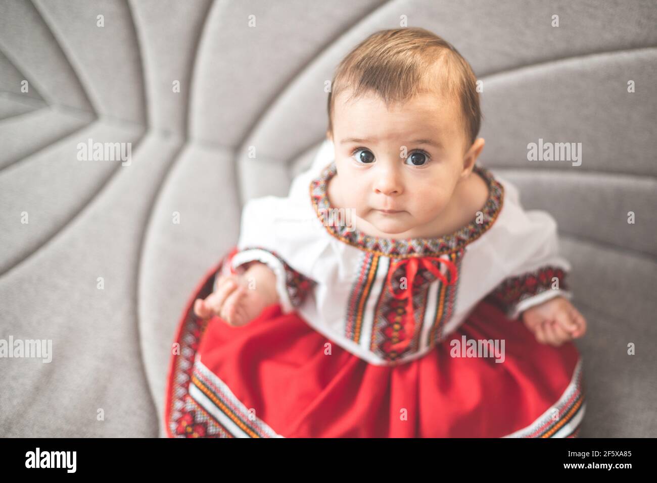 Costume traditionnel roumain Banque de photographies et d’images à ...