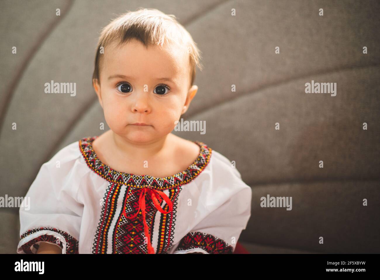 Costume traditionnel roumain Banque de photographies et d’images à ...