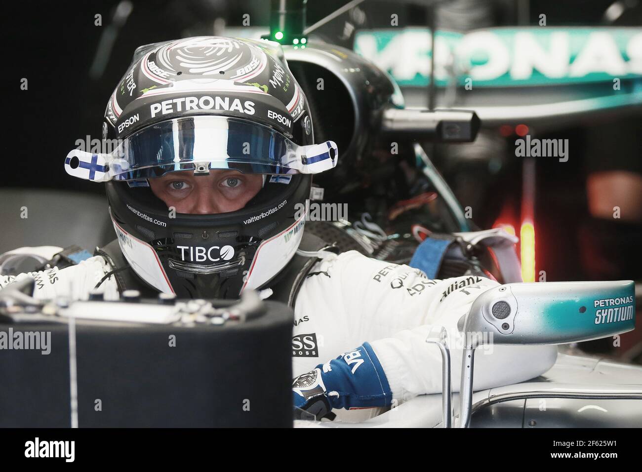 BOTTAS Valtteri (fin) Mercedes W08 Hybrid EQ Power+ équipe Mercedes GP ambiance portrait lors du ...